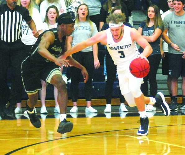 Pioneers on point | News, Sports, Jobs - Marietta Times
